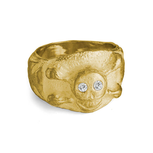 18k Gold Diamond Pirate Skull Ring is laidback Rock 'n Roll Luxury ...